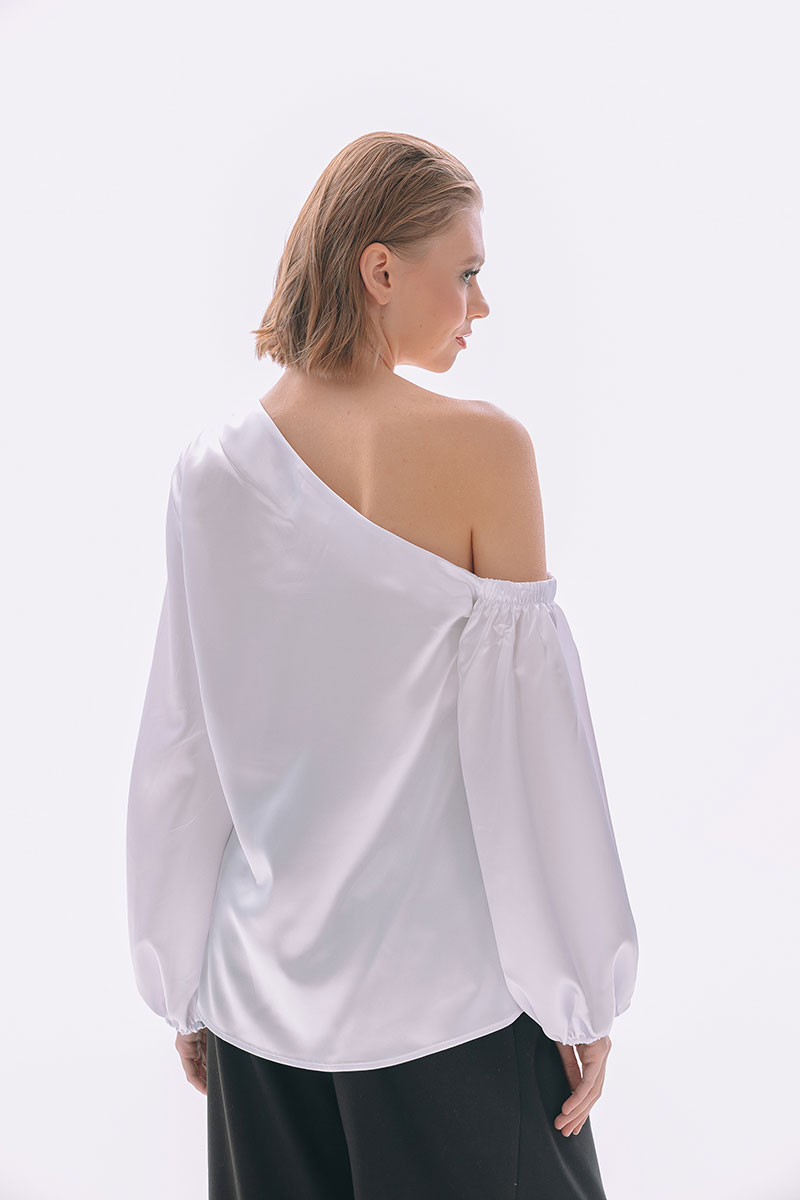 Купить женские блузы NikVa 413.3 молоко - Описание, фото, цена